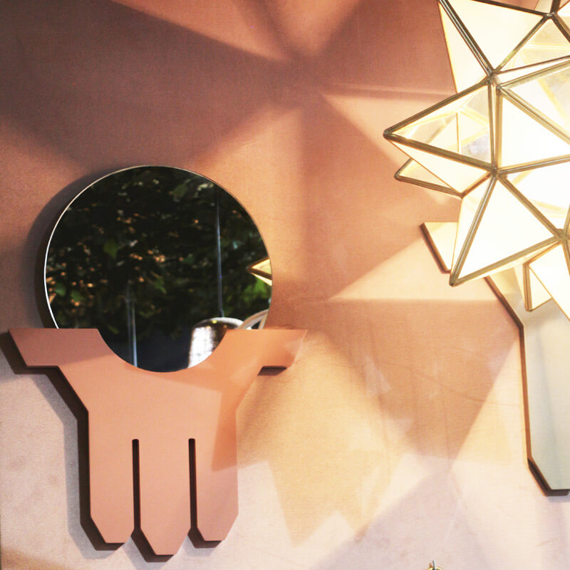 Le miroir Khomsa entre tradition et modernité - Kalys Design Store